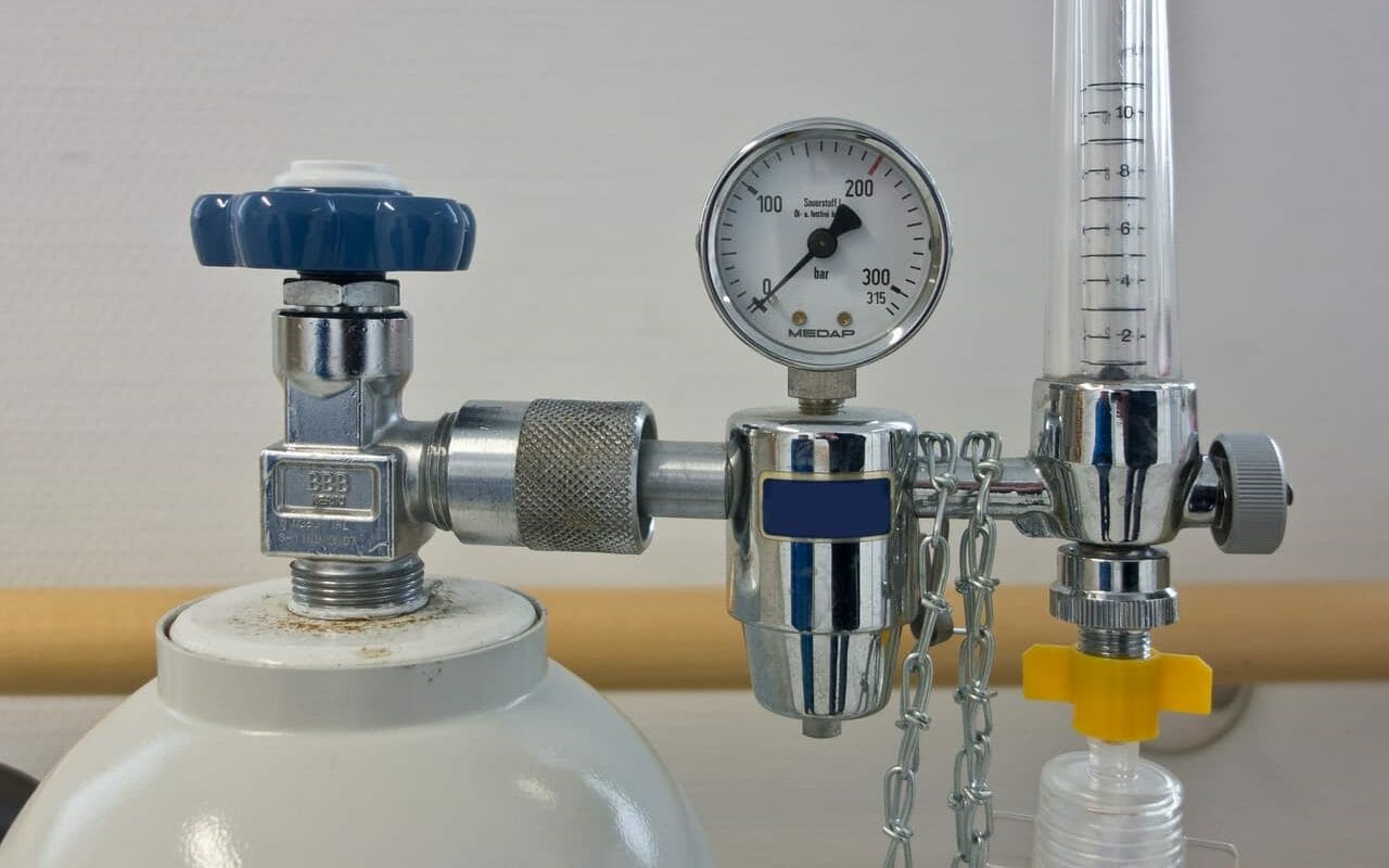Sauerstoffflasche kaufen: Einsatz, Größen, Kosten - Gasflasche.de